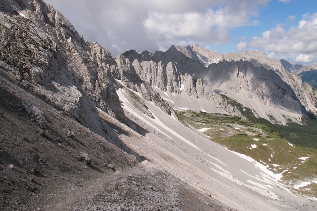 Wanderung vom Solsteinhaus zur Pfeishütte ⛰️ Etappe 3